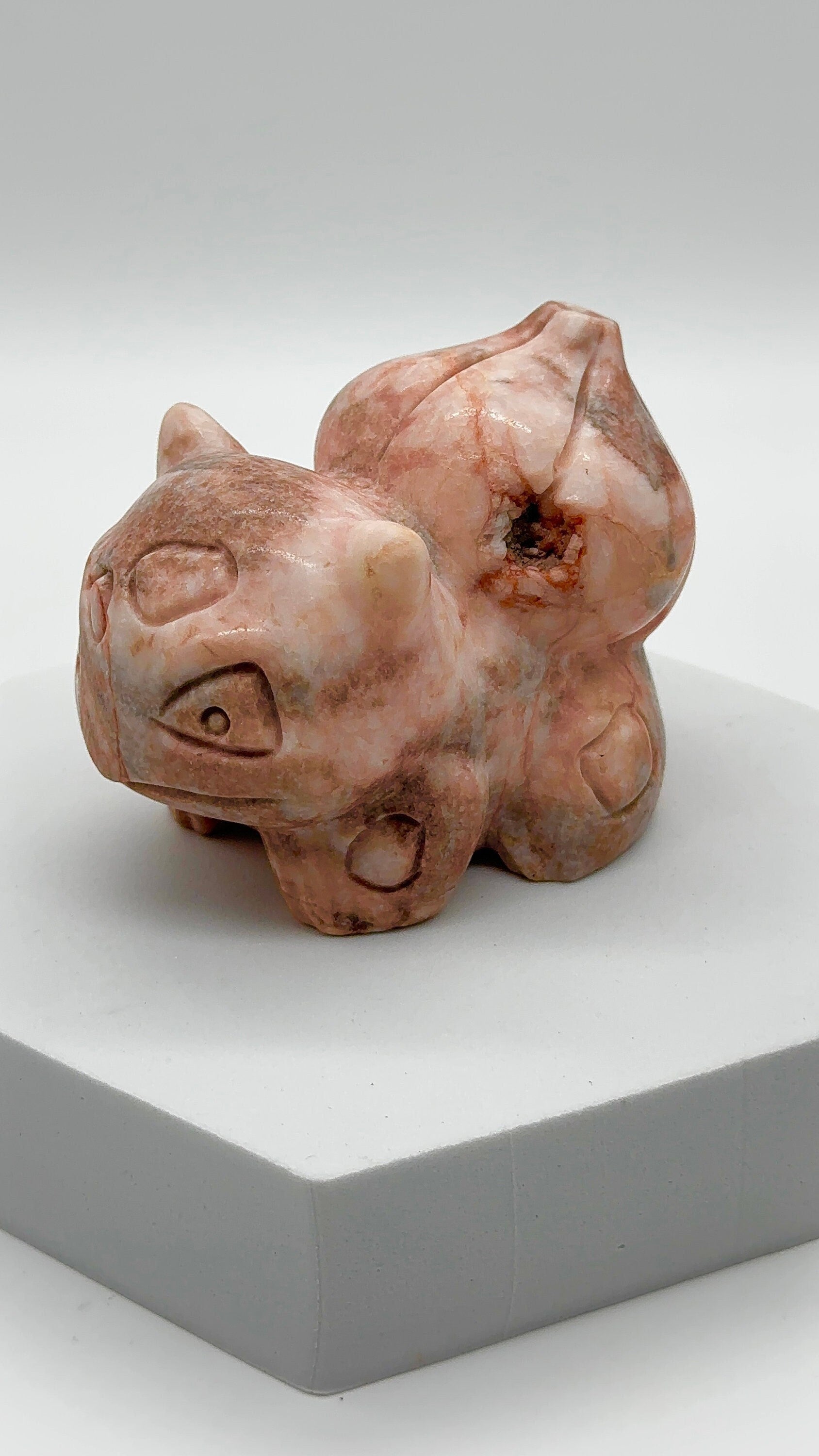Pink Zebra Jasper Bulbasaur, hand carved Bulbasaur carving, Mineral sp ...