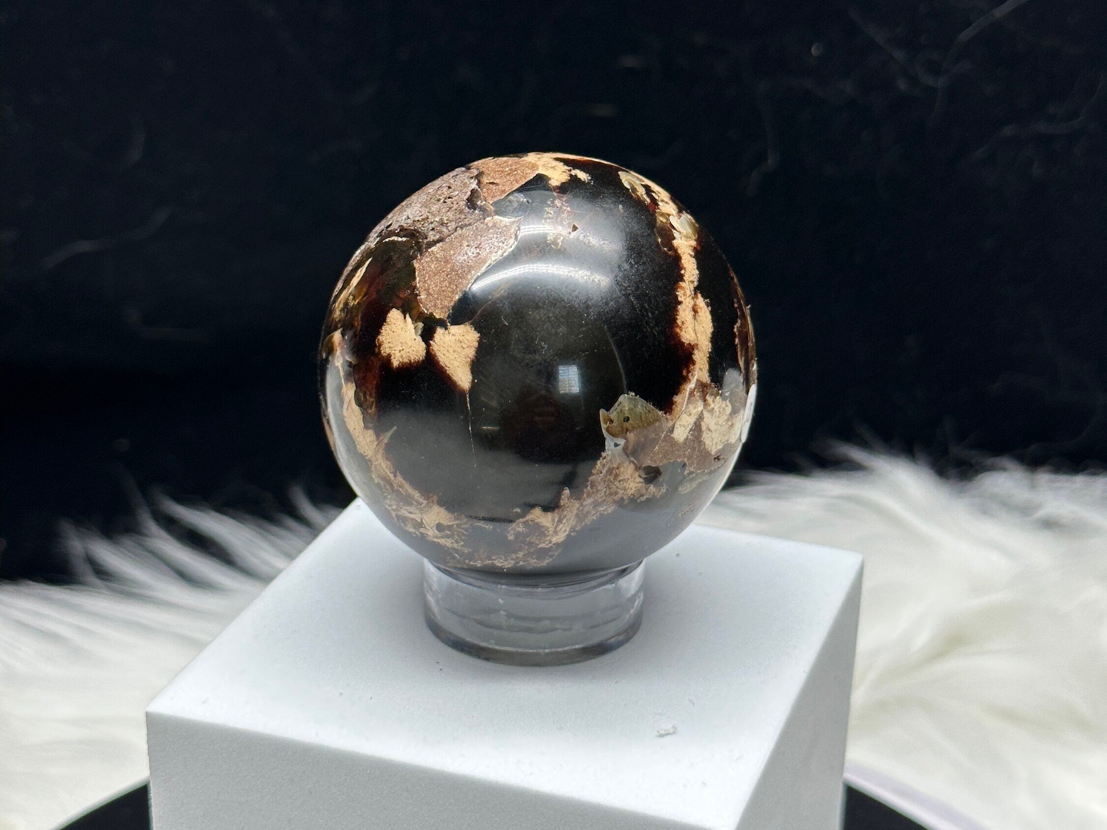 Dominican Amber Sphere, High quality Amber – NirViv Crystals and Jewels